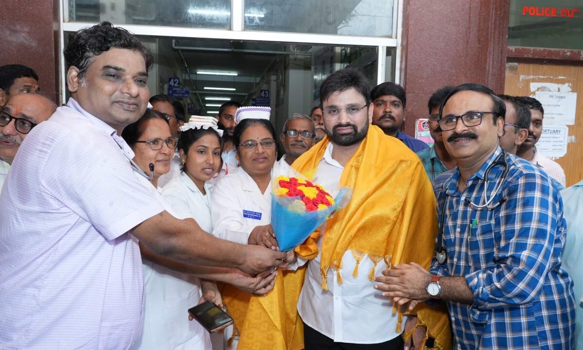 Eluru MP Putta Mahesh Kumar Inspects Eluru Government Hospital for ...