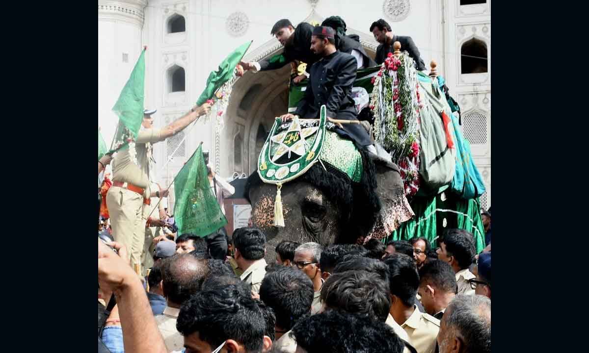 9th Nizam offers ‘Dhatti’, ‘Nazrana’ to Bibi-Ka-Alam