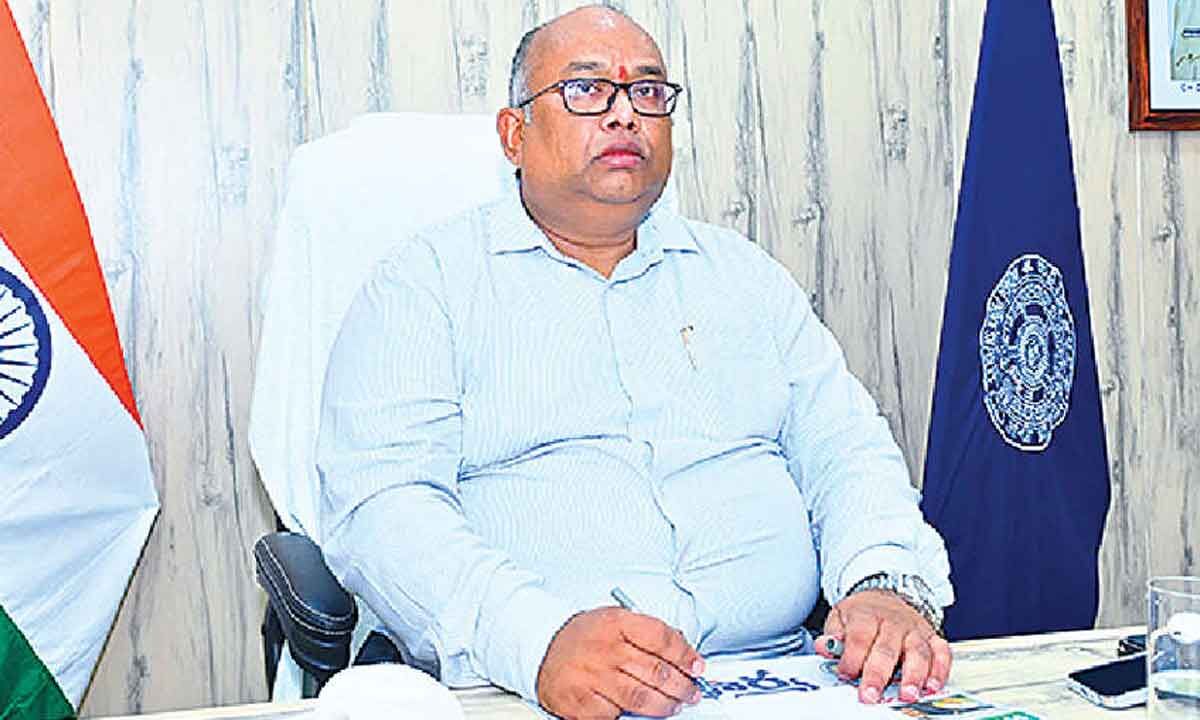 New DIG for Kurnool takes charge