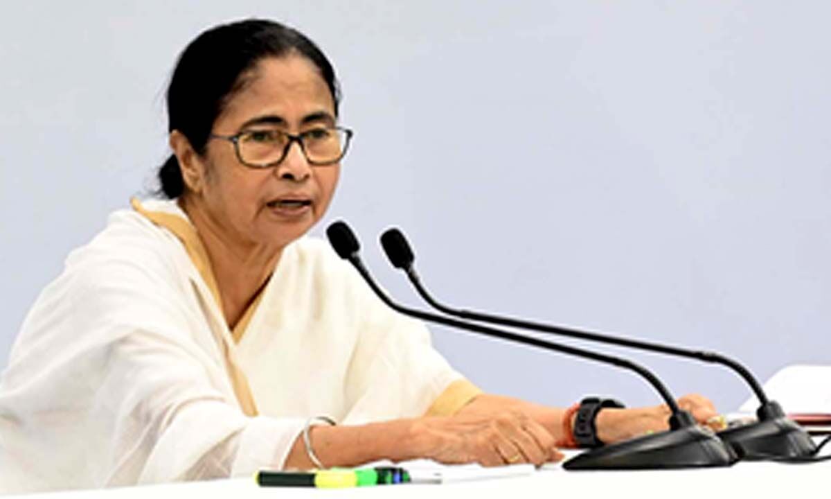 Mamata Banerjee Honors Legacy Of Bengal's Pioneering CM Bidan Chandra ...