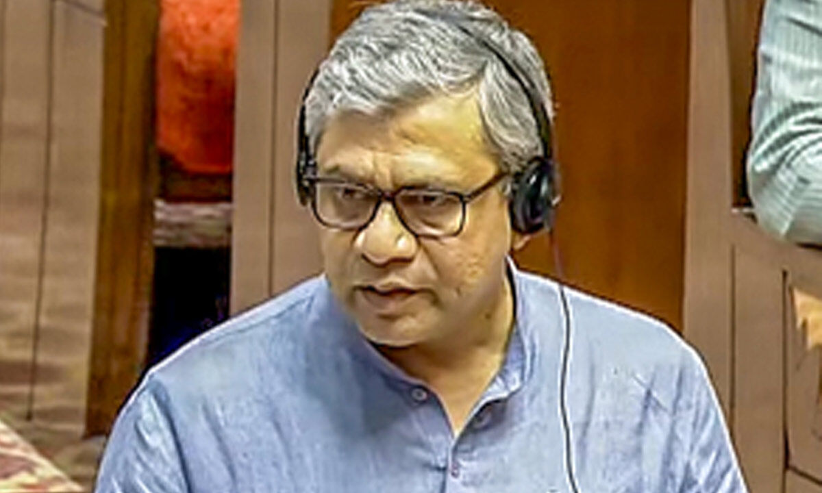 Over 770 additional train services rolled out in last 5 years: Vaishnaw