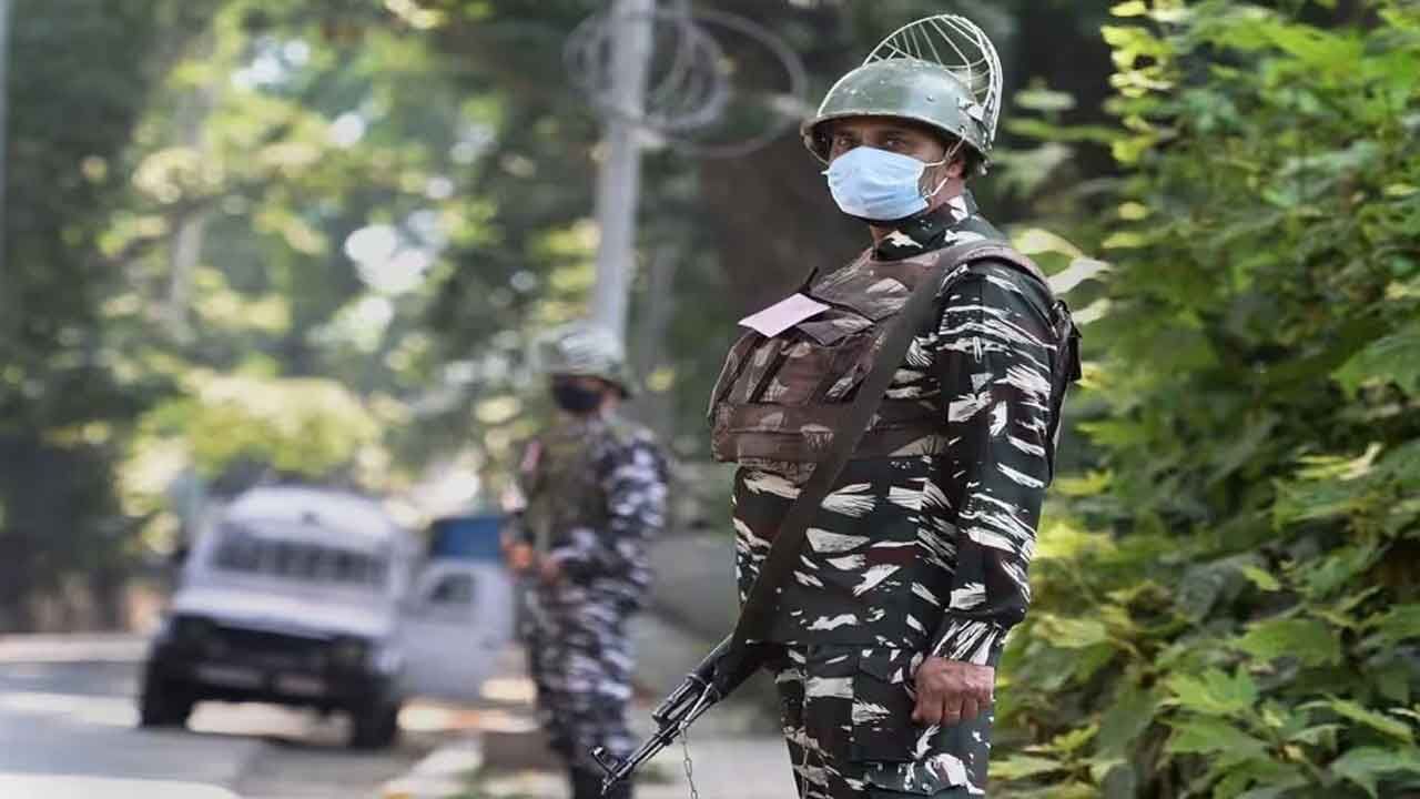 Security beefed up in Pb, Har ahead of I-Day fest