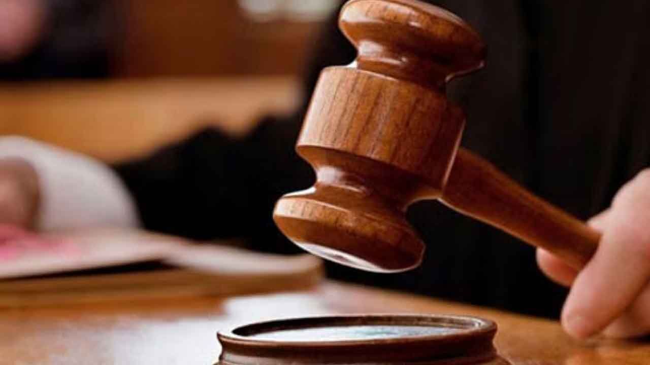 24x7 blasting in Jubilee Hills: HC takes up Suo Moto PIL case