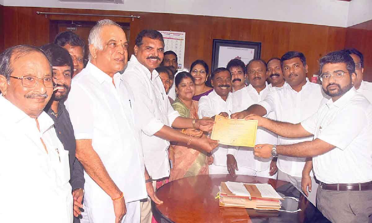 Botcha Satyanarayana unanimously elected as MLC