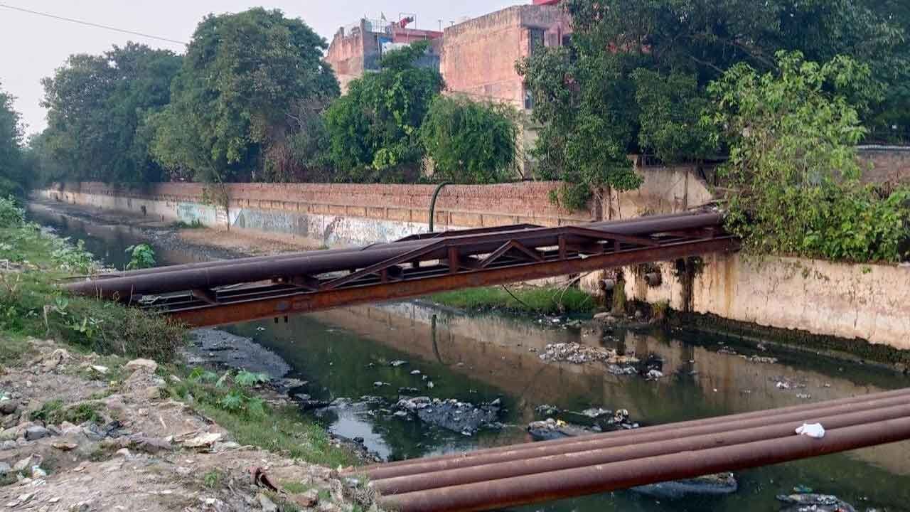 Errant officers fail to conduct desilting work: Bharadwaj dares L&G to ...