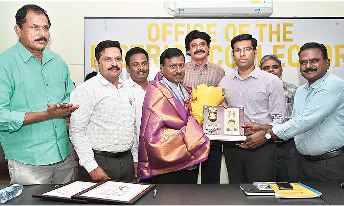 PM SHRI schools urged to set a benchmark in education