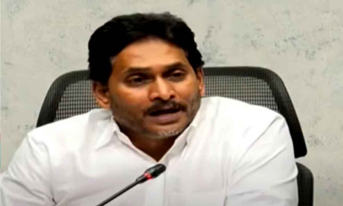 YS Jagan flays AP govt. over sand price hike, alleges corruption in liquor tender process