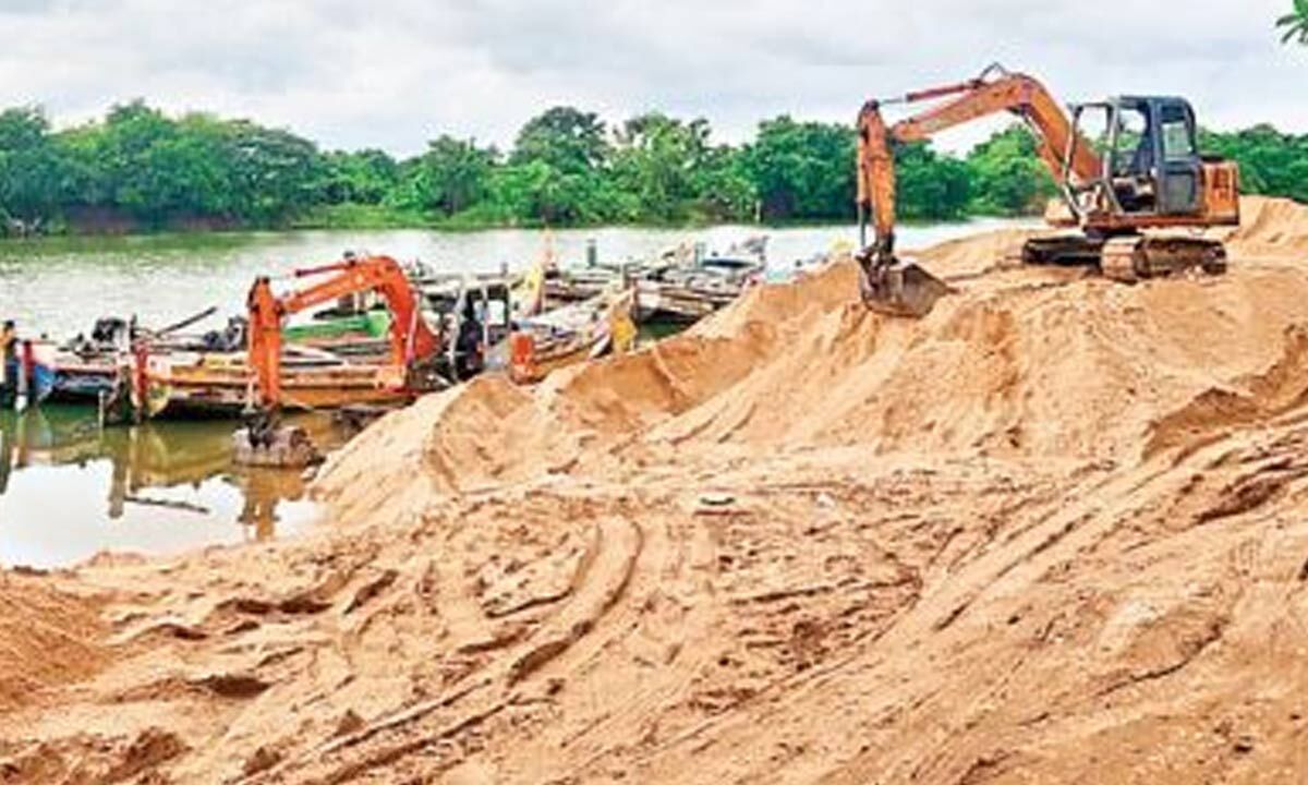 Common people continue to face challenges to procure sand