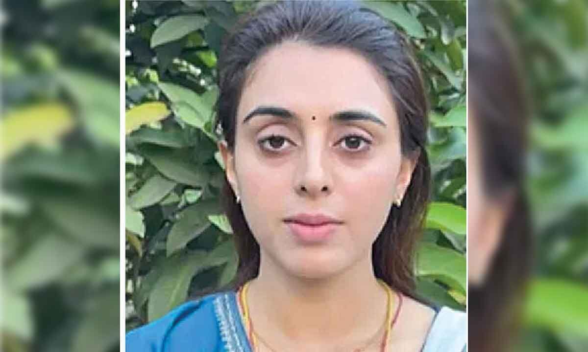 Nisha's video against father Yogeshwar goes viral on social media