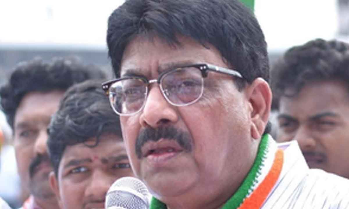 Maha polls: Congress issues second list of 23 candidates, Nagpur leader ...