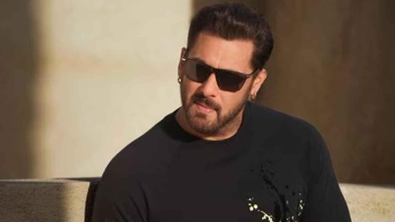 Salman gets another death threat, man held