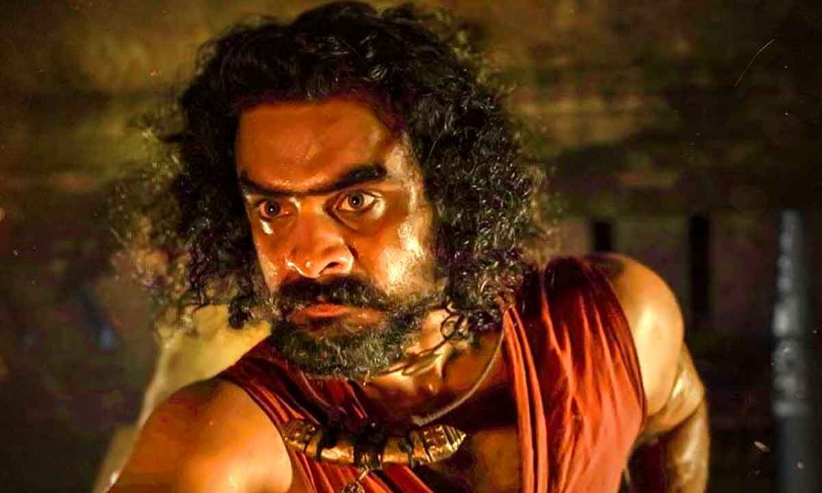 Tovino Thomas' ‘Ajayante Randam Moshanam’ Set for OTT Release on ...