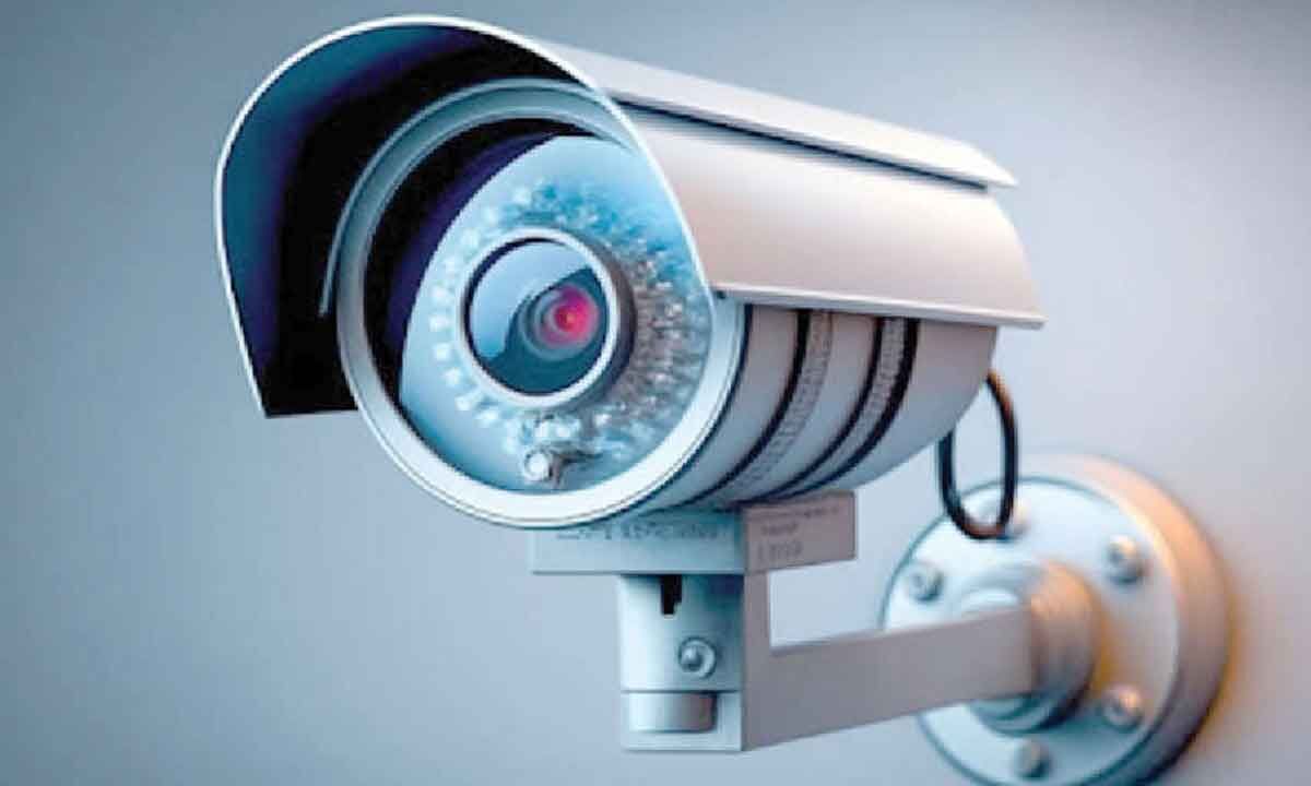 North Zone DCP inaugurates 82 CCTV cameras