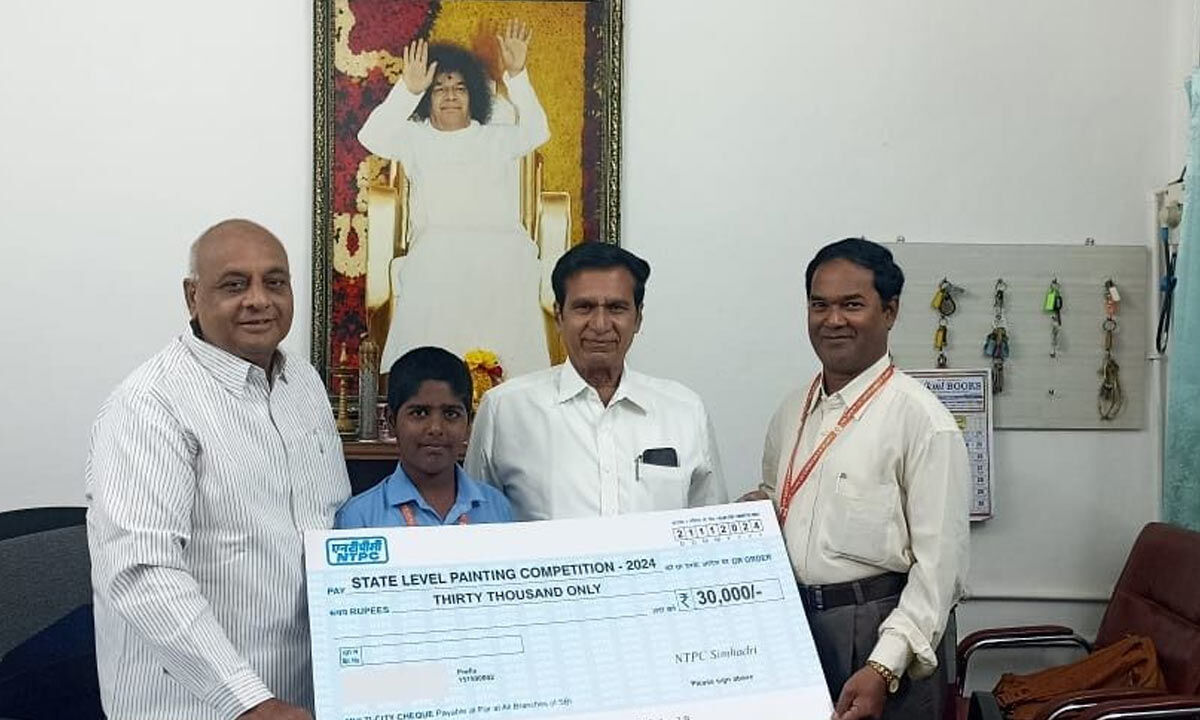 SSSG student selected for national painting contest