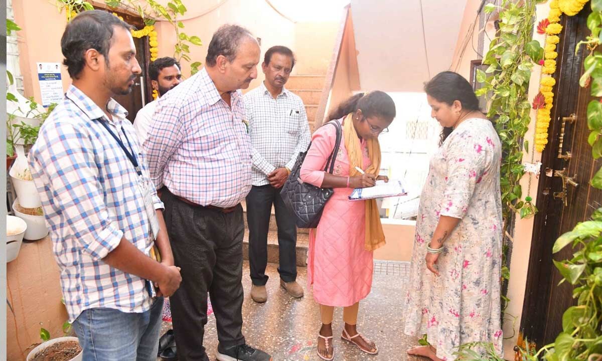 Gated communities care two hoots about SEEEPC survey in Hyderabad