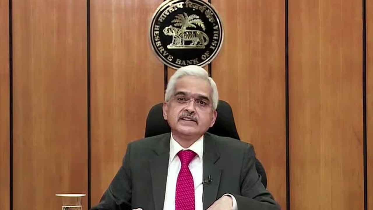 RBI slashes cash reserve ratio by 0.5 pc to spur growth, leaves repo ...