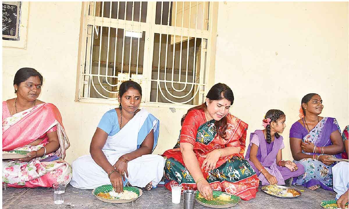 Impart knowledge-based education to students: Collector Raja Kumari