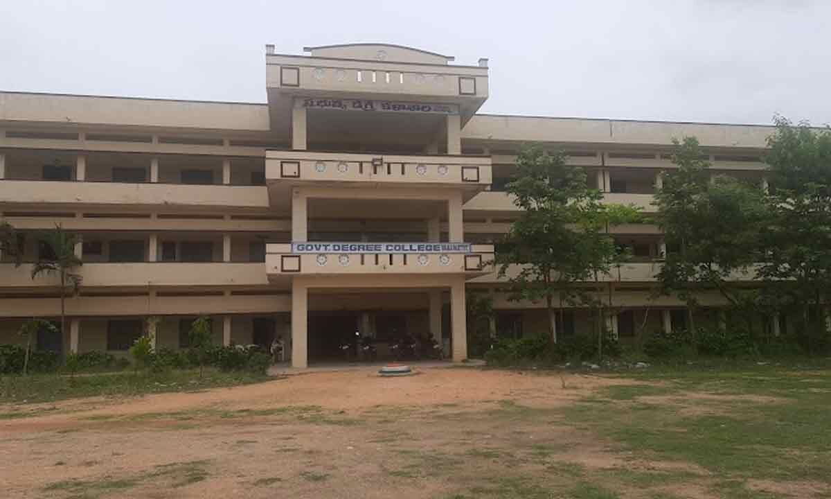 Wanaparthy govt degree college goldens jubilee celebrations held