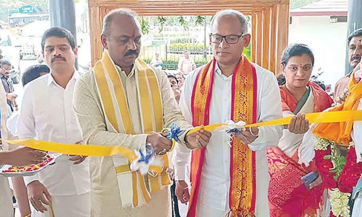 Steps taken to ensure accommodation to common devotees says TTD EO J ...