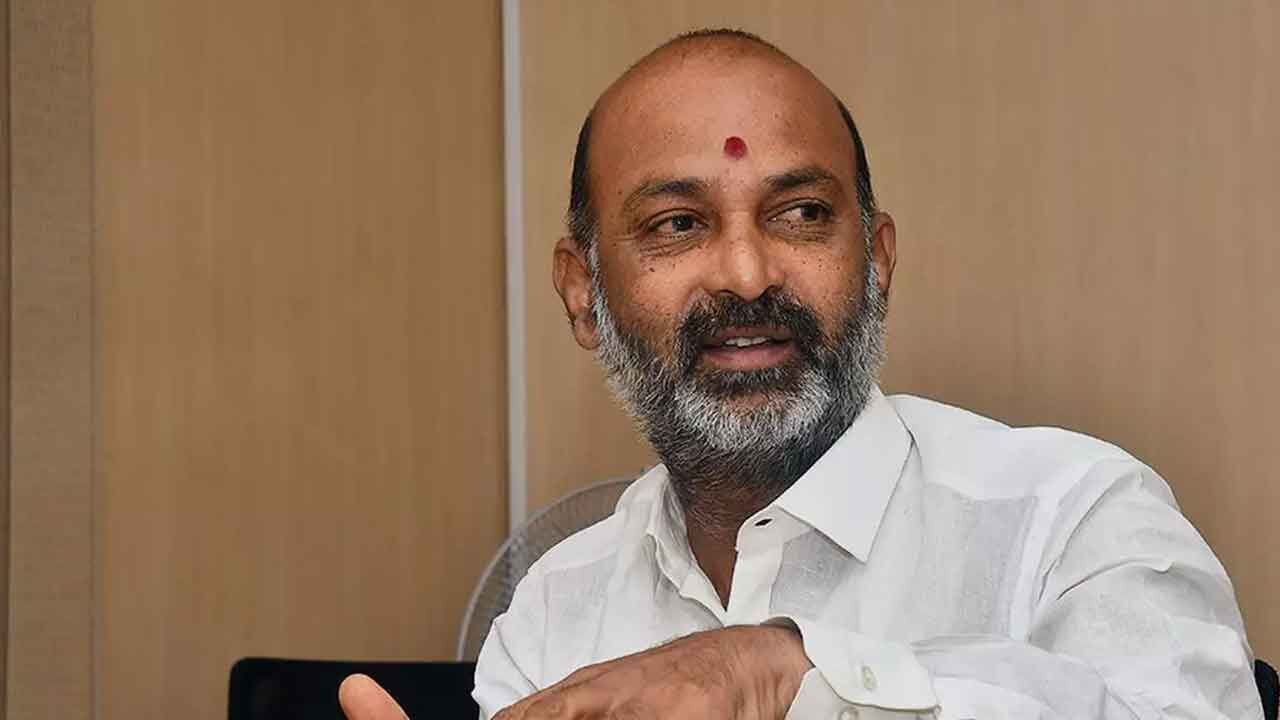 Congress is not a hand of support but, a hand of destruction: Bandi