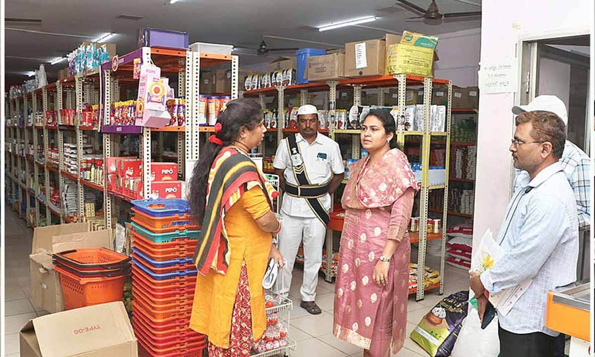 Basic amenities to be provided at MEPMA office: Commissioner