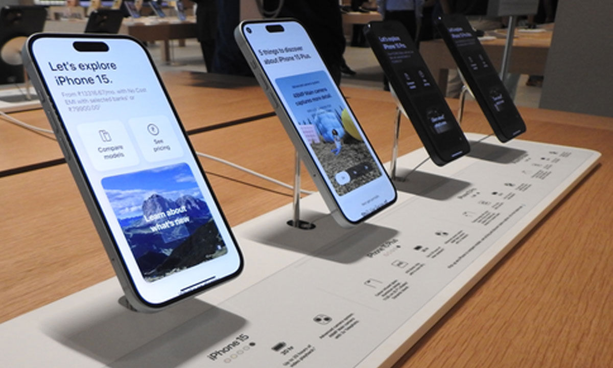 Apple enters top 5 smartphone players in India for 1st time with 10 pc ...