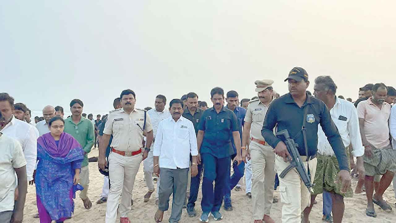 Minister expresses shock over drowning incident at Pakala beach