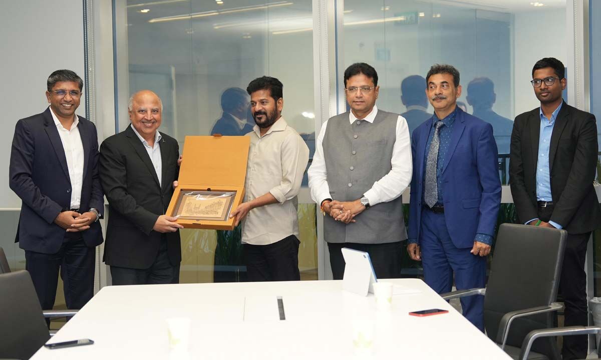 CM Revanth Reddy Secures Rs. 450 Crore IT Park Investment for Hyderabad