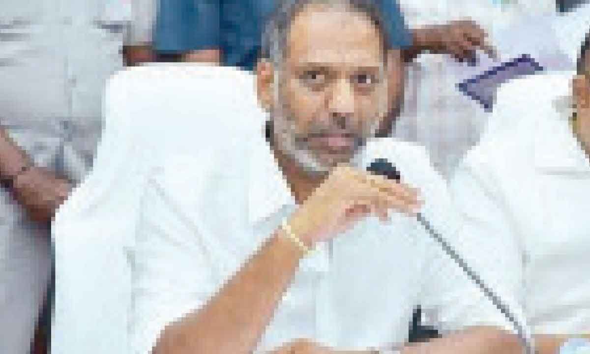 Energy minister slams previous govt for financial mismanagement