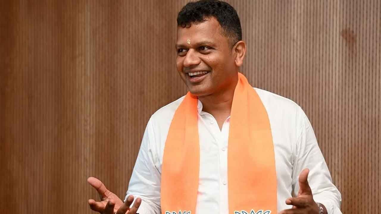 Mangaluru MP Capt. Chowta Campaigns campaigns in Delhi