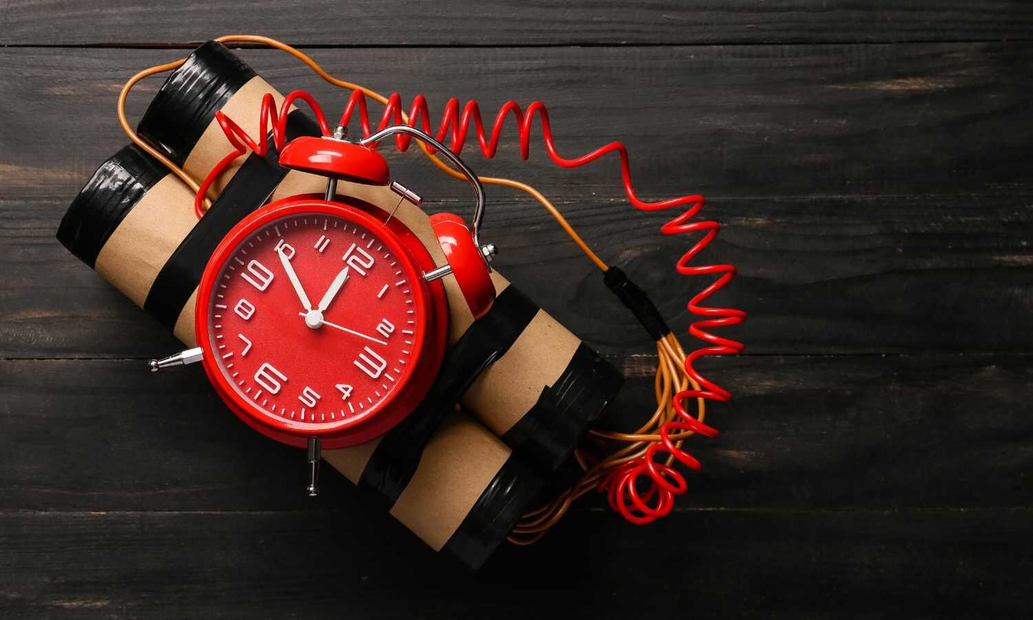 Bomb Threat on IndiGo Flight from Hyderabad Sparks Security Alert at ...