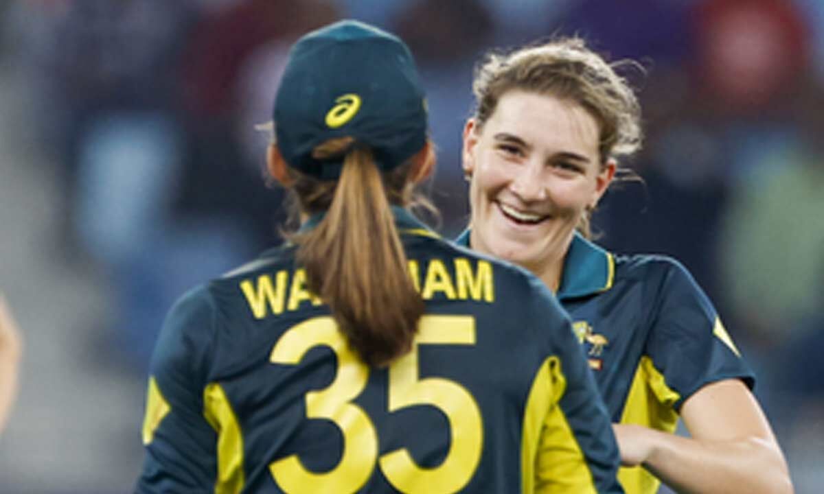 Both Sutherland and Perry seem to be cut from the same cloth in ...