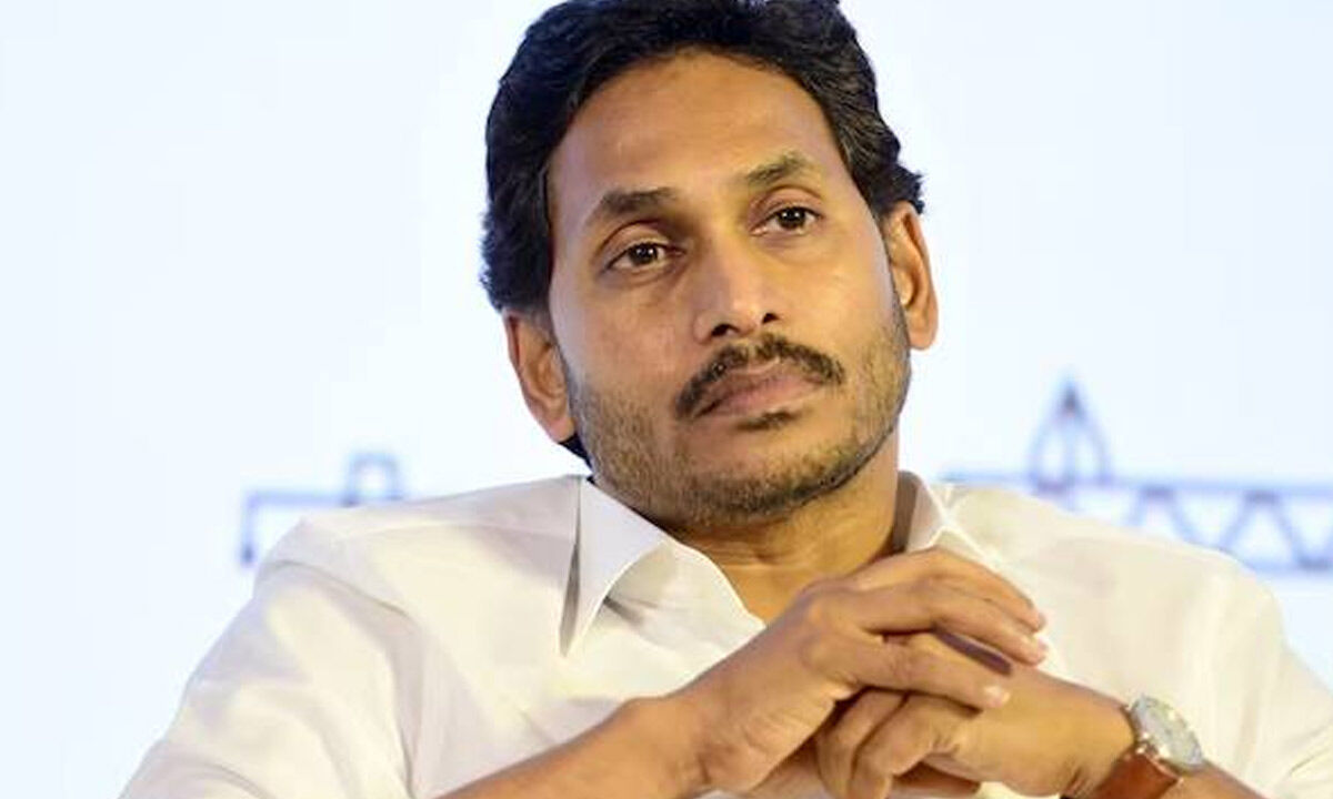 YS Jagan Holds Meeting with MLAs and MLCs in Tadepalli