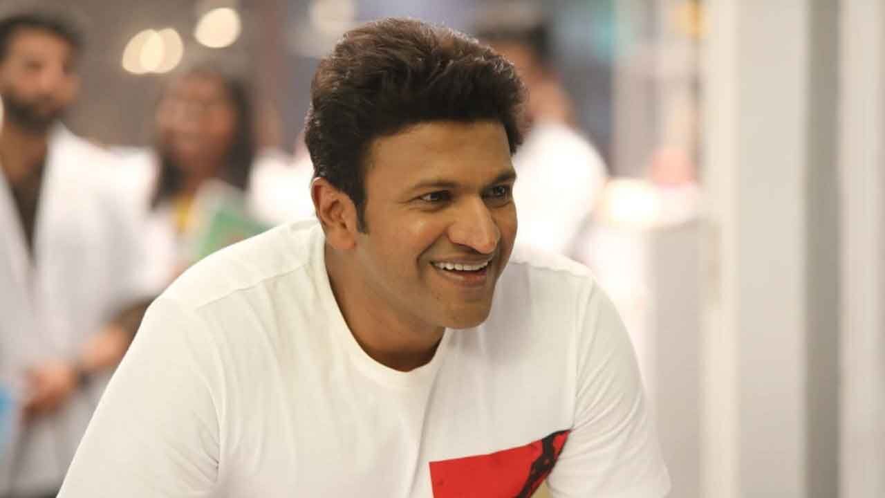 Telugu Warriors Team pays homage to Kannada actor Puneeth Rajkumar