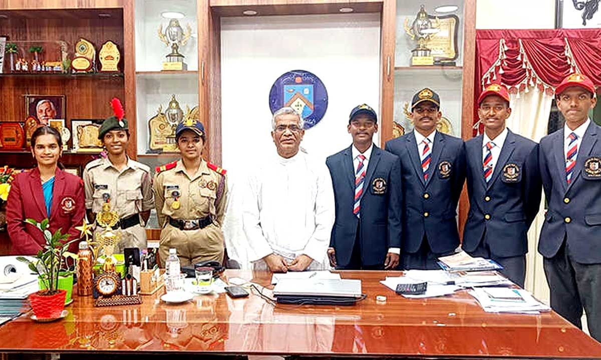 ALC NCC cadets honoured for excellence at R-Day Parade