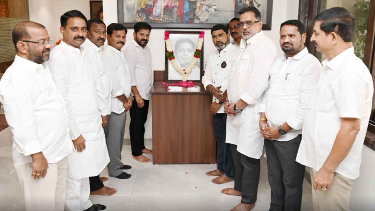CM Revanth Reddy Pays Tribute to Former Andhra Pradesh CM Damodaram ...