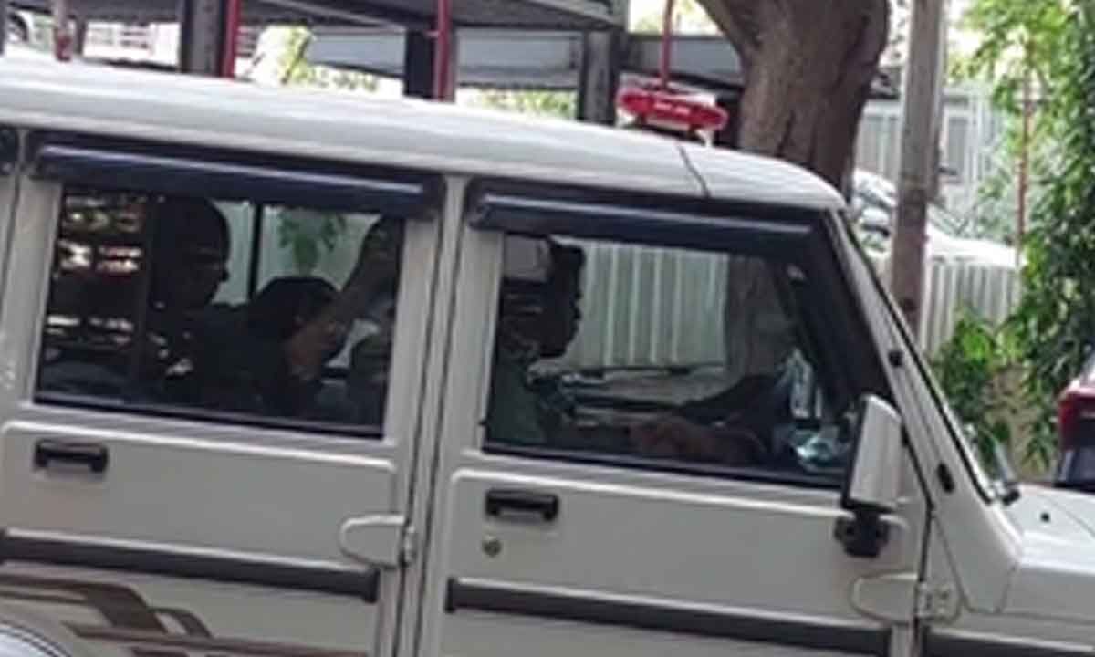 New India Cooperative Bank GM detained by EOW in Rs 122 crore fraud case (Ld)