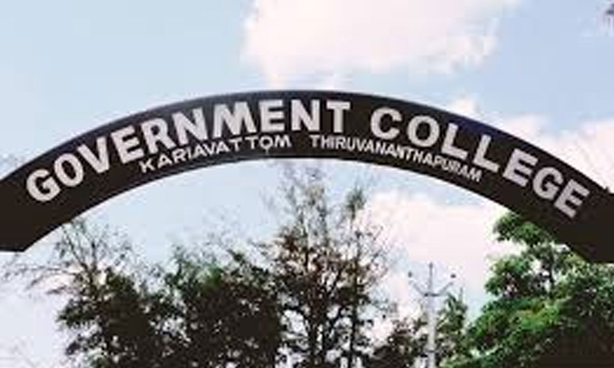 Seven SFI students suspended in new ragging case, Kerala Minister to ...