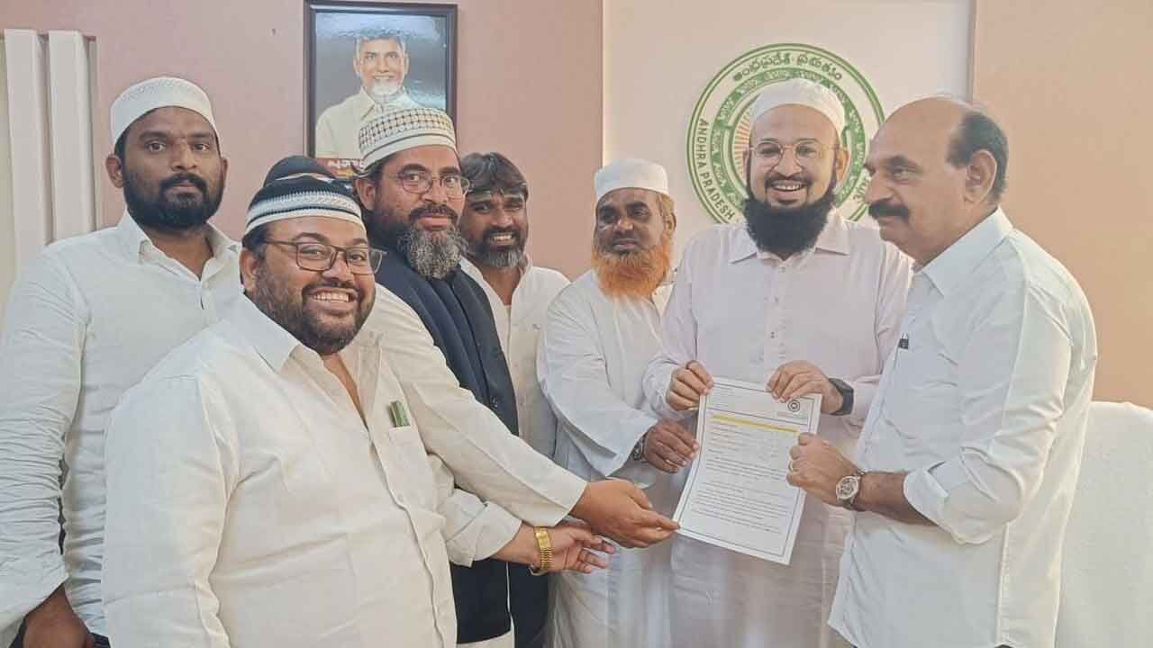 Wakf Board will protect Wakf lands: Farooq