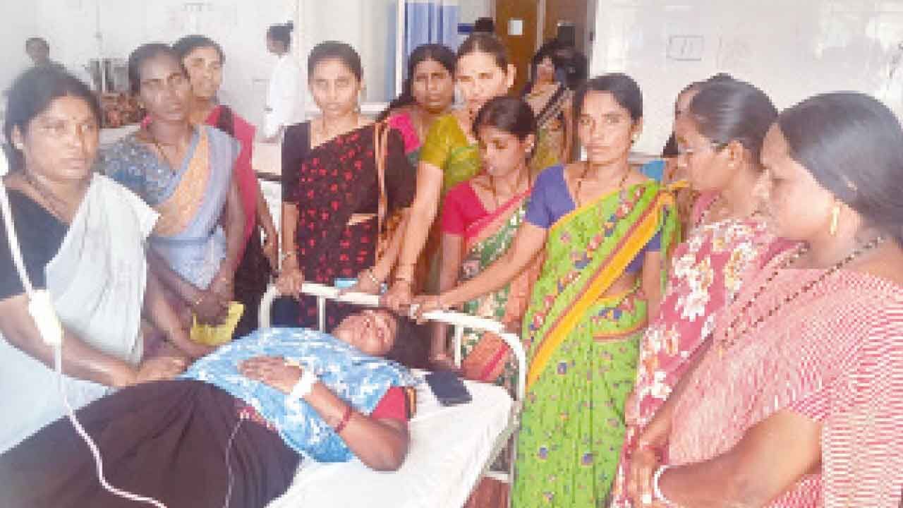 Wanaparthy: Sanitation worker collapses protesting ‘unlawful’ dismissal