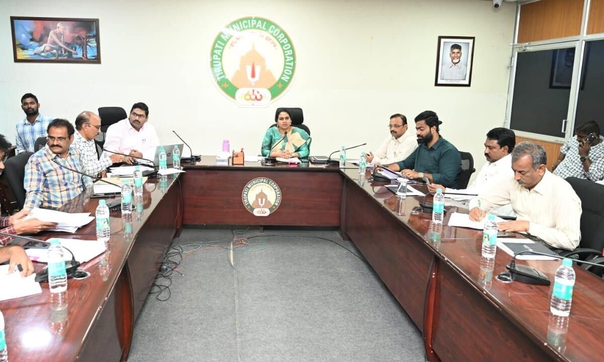 Ward secretaries should be available to people: Civic chief