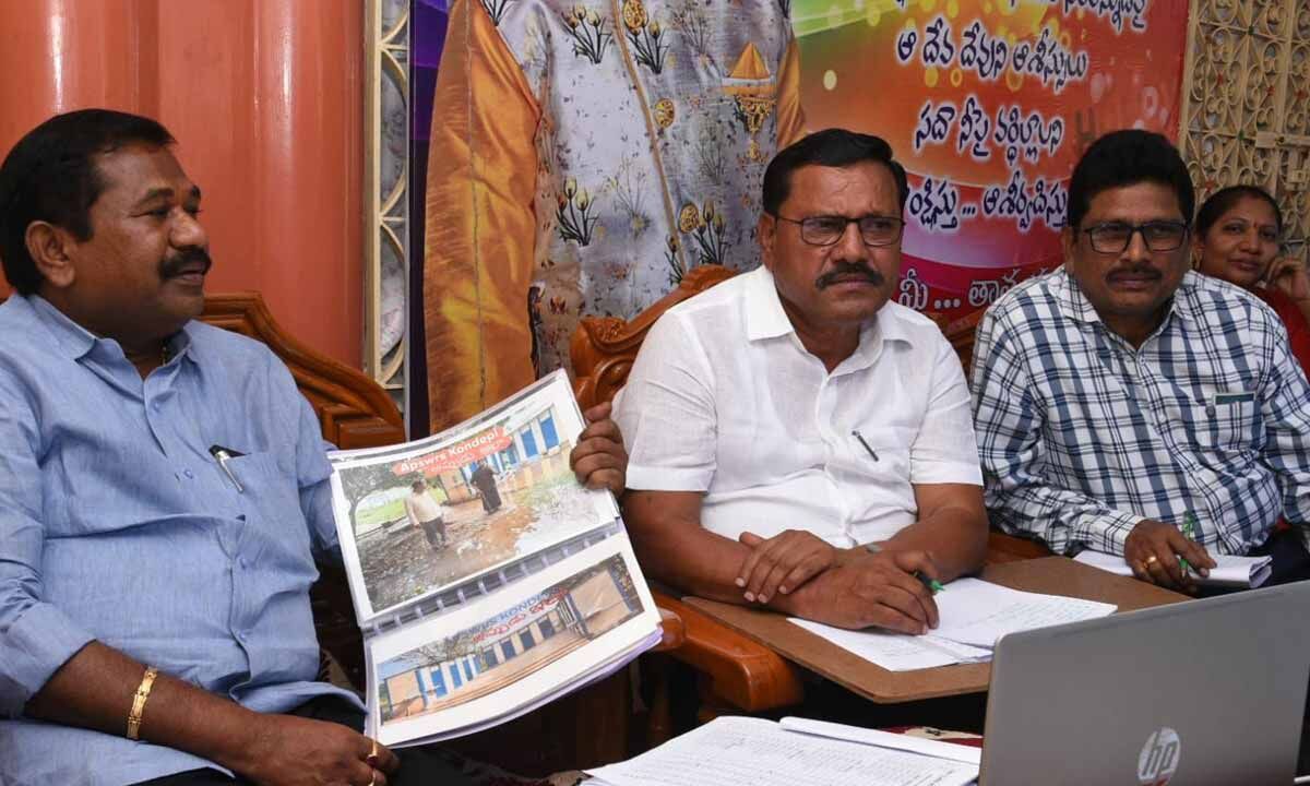 Govt plans Ambedkar statues at all social welfare hostels