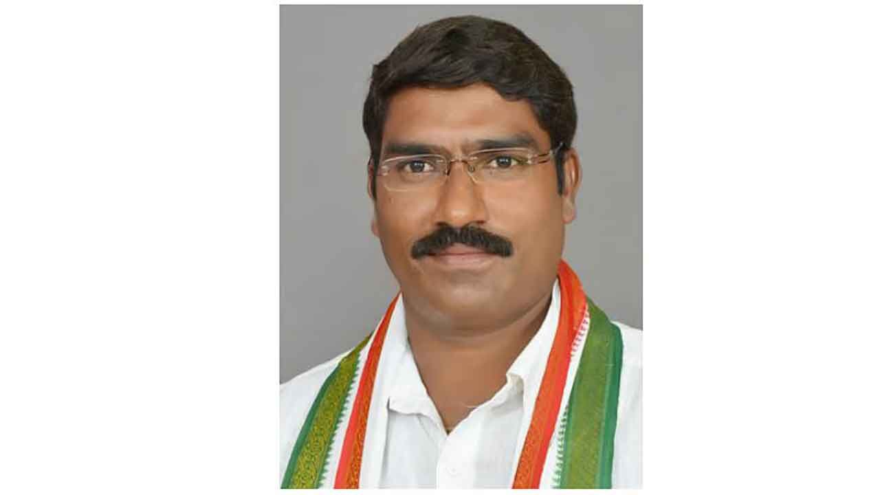 Demand ups for MLC seat to ex MLA Sampath Kumar