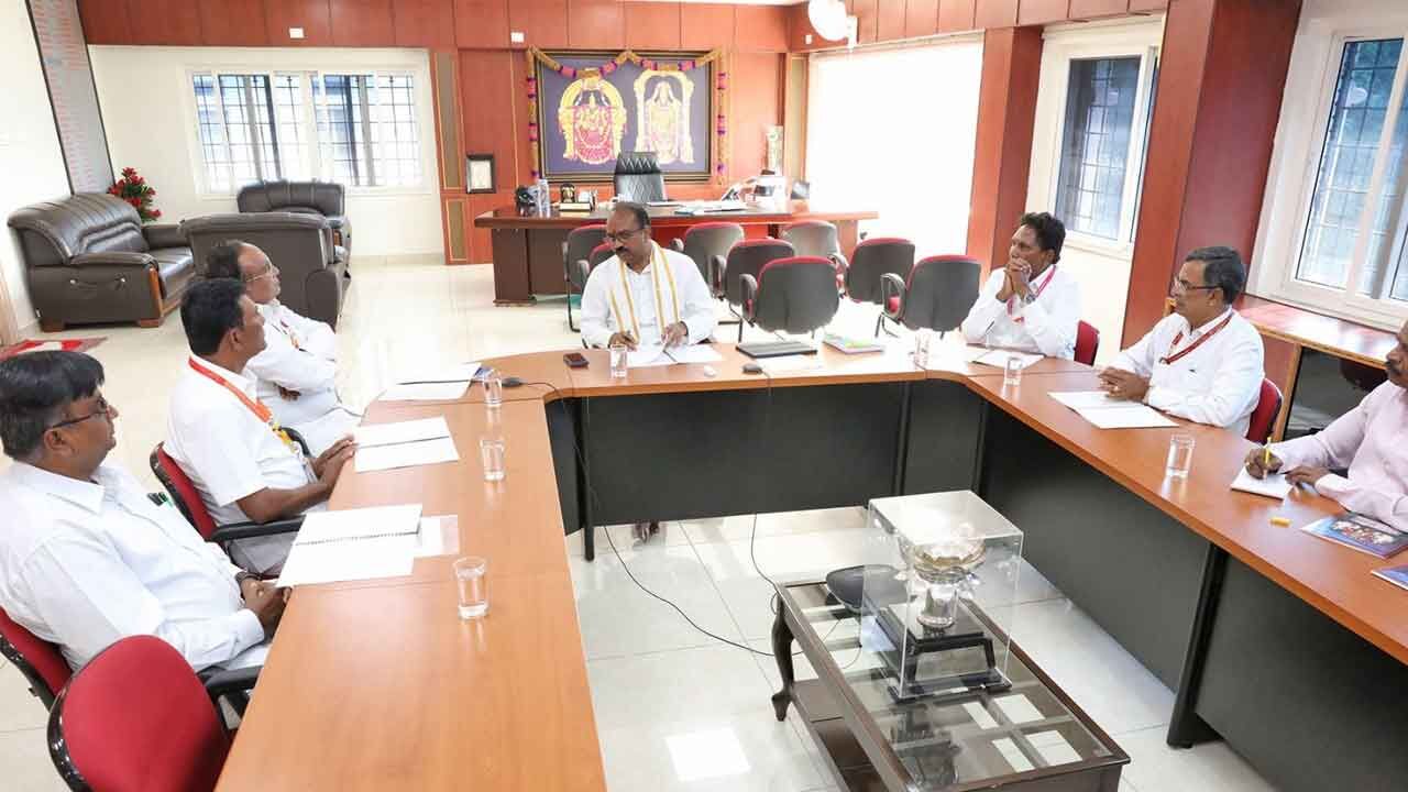 SSSSO team meets TTD EO