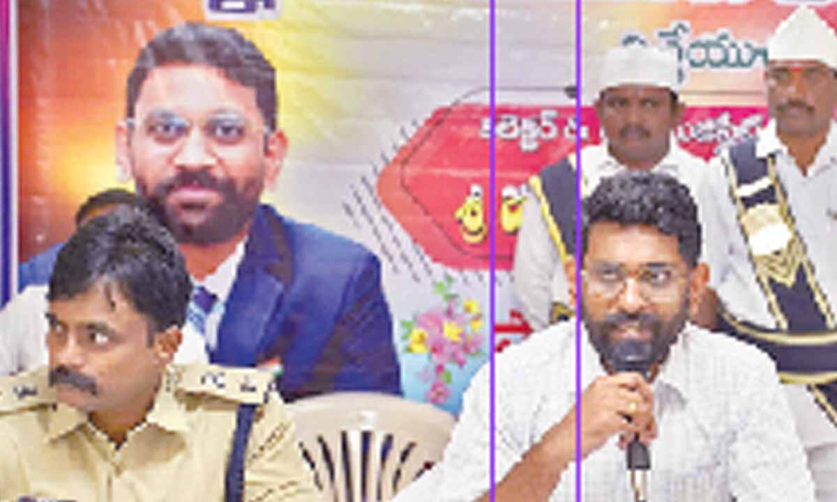 Ensure smooth arrangements: Collector