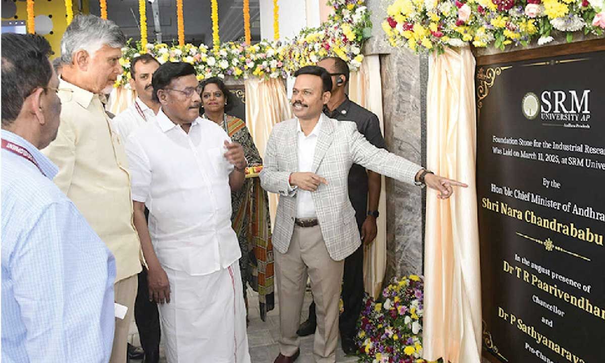 CM lauds SRM-AP on infra planning, augmentation