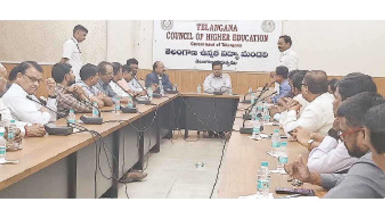 TGCHE holds meeting with pvt college managements
