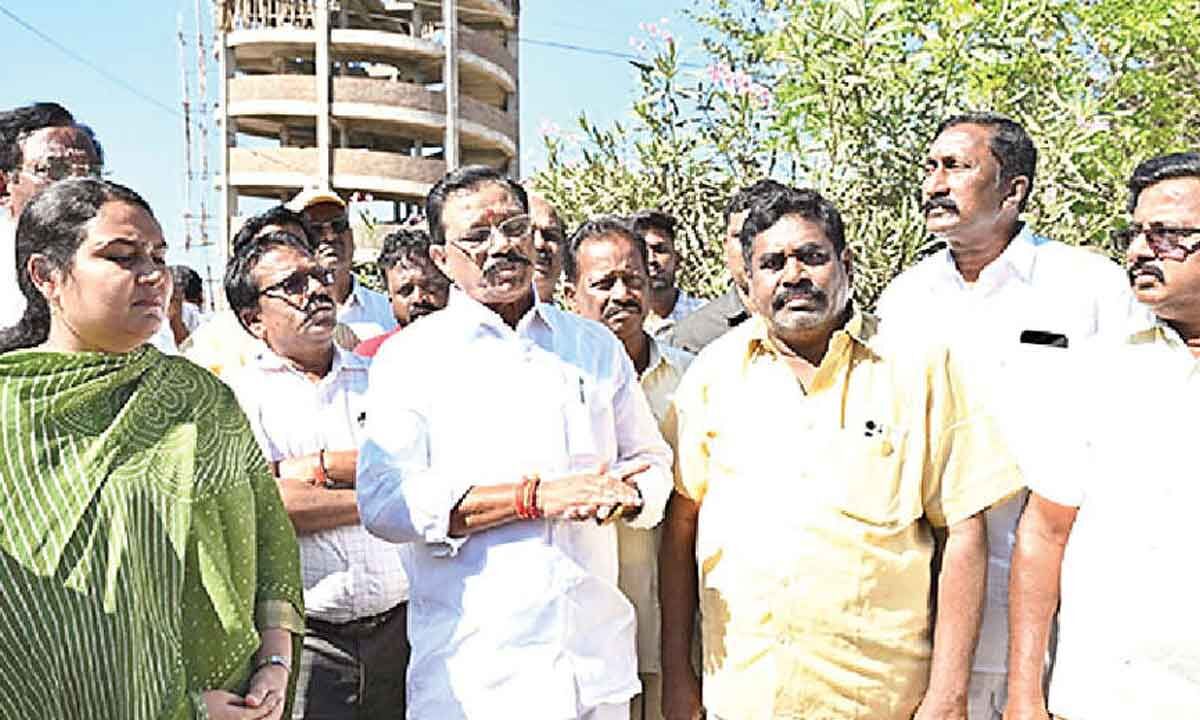 MLA seeks more TUDA funds for Satyavedu development