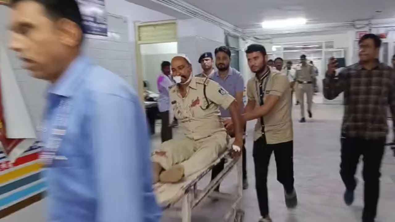 Tribal Mob Kills Civilian And Police Officer In Violent Confrontation In MP's Mauganj