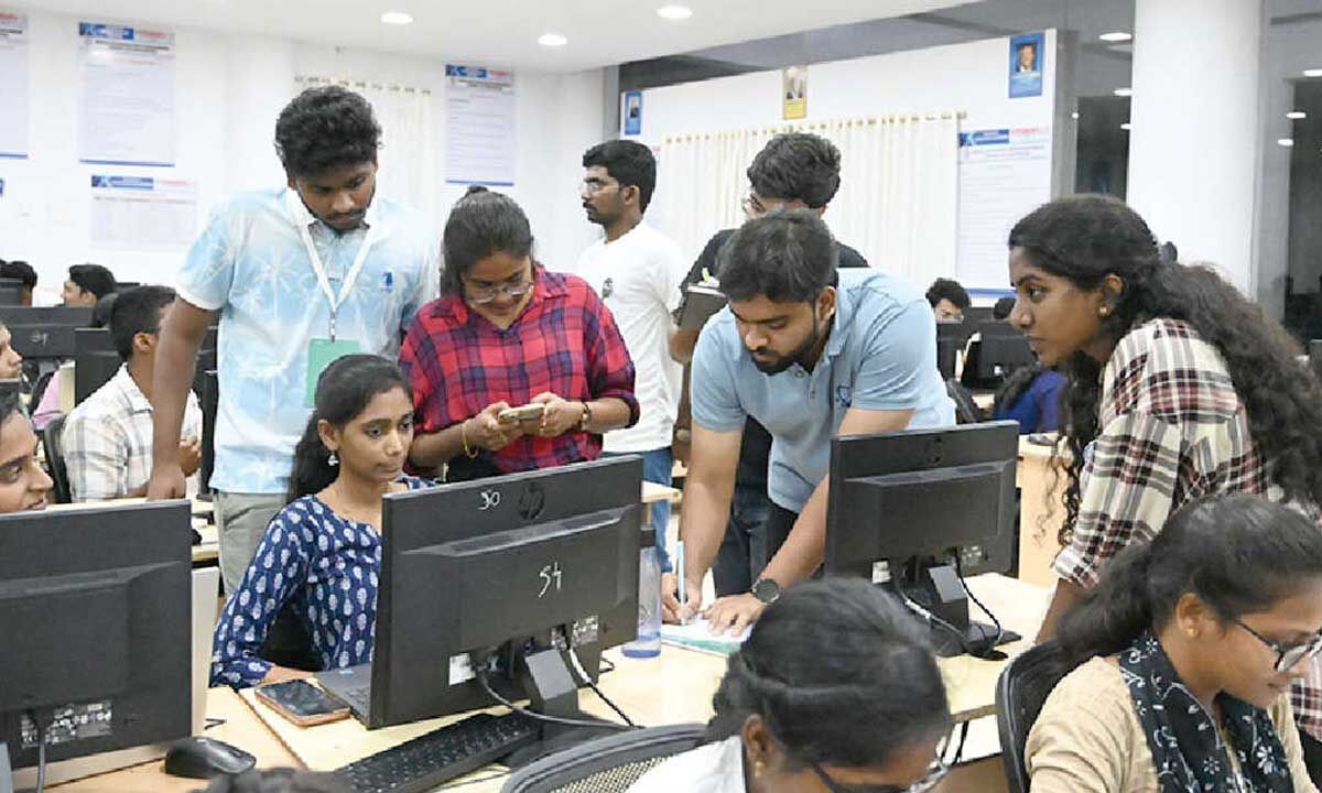 Innovative solutions showcased at hackathon